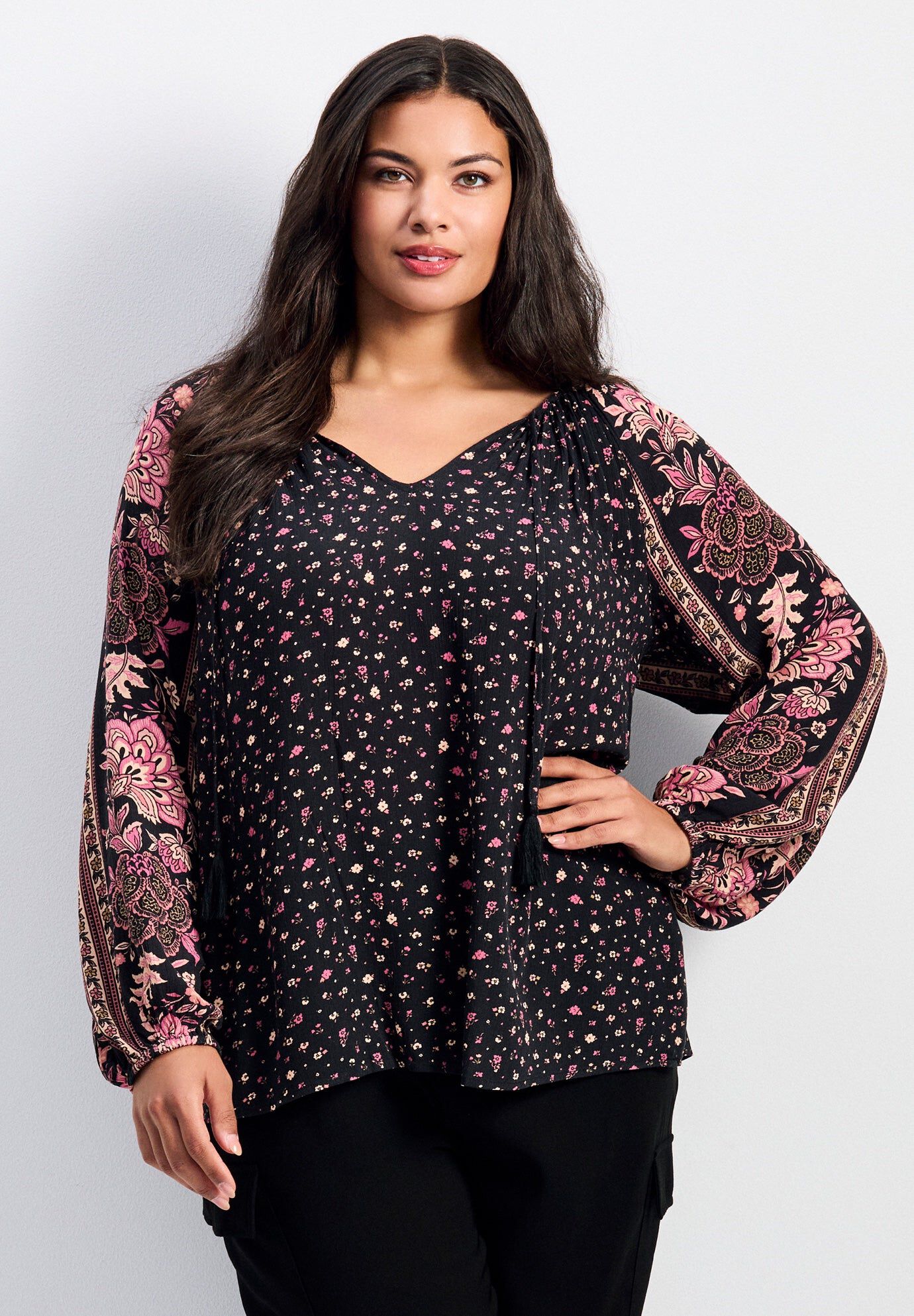 Eliana Border Print Sleeve Peasant Top | Avenue
