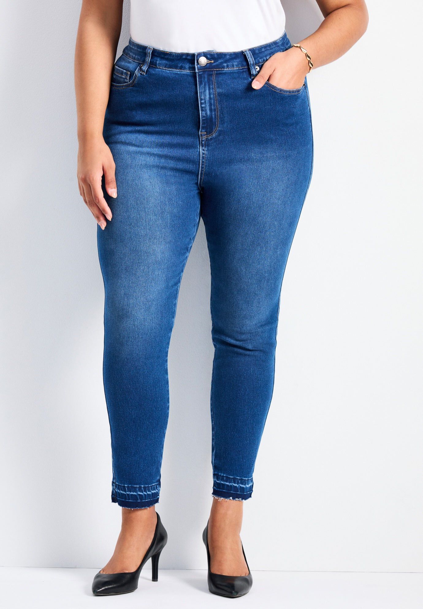 Butter Skinny Frayed Hem Jean | Avenue
