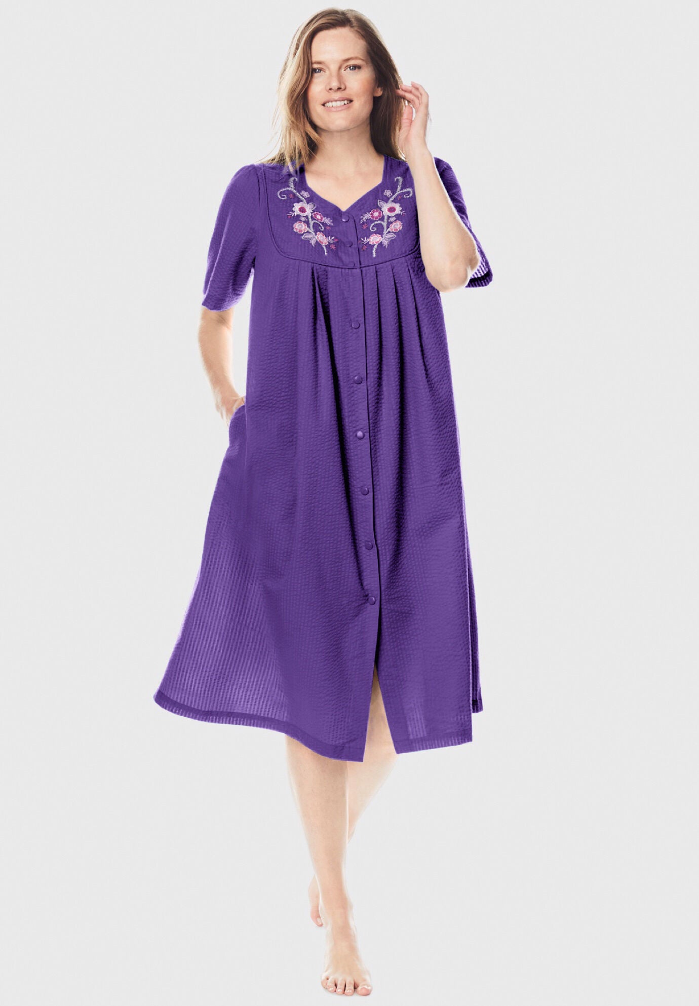 Embroidered Bib Seersucker Lounger | Avenue